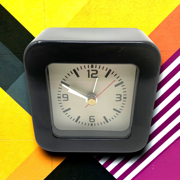 Unbranded | Other | Vintage Y2k Modernist Square Travel Table Alarm ...